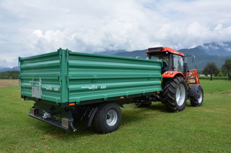 Učinkovit transport s traktorskimi kiper prikolicami - Motorsport-salon.si